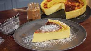 Εύκολη συνταγή για γαλατόπιτα χωρίς φύλλο, μόνο με 5 υλικά | Alithia.gr