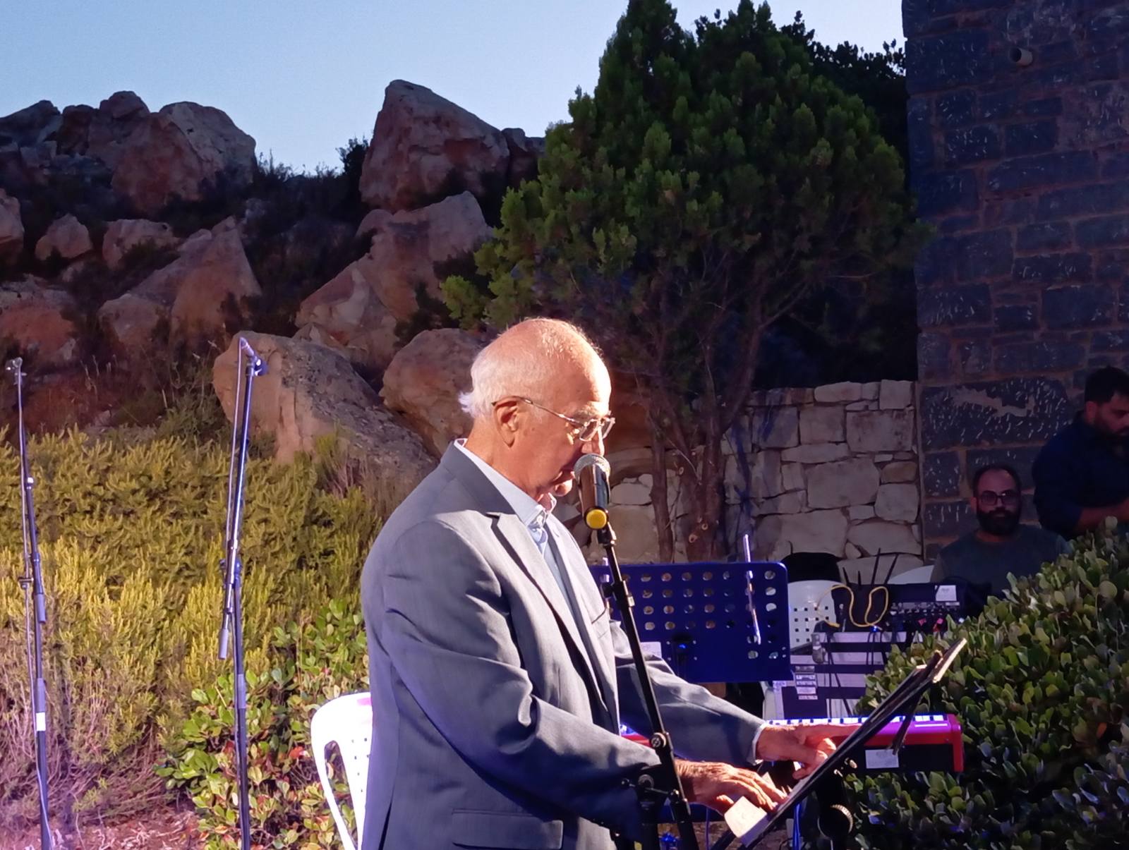 Αρχαιολογικό άρωμα στο 4ο Φεστιβάλ της Περιφέρειας | Alithia.gr | online ενημέρωση για τη Χίο ...